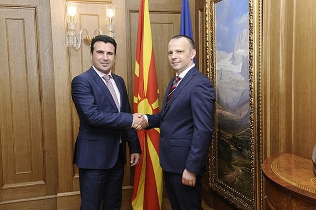 NAKON SASTANKA SA RODIĆEM PREMIJER MAKEDONIJE ZAEV PORUČIO: Osiguraćemo ...