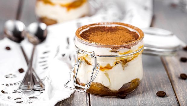 Kremasti veganski slatkiš iz tegle: evo kako da napravite koko-čoko ...