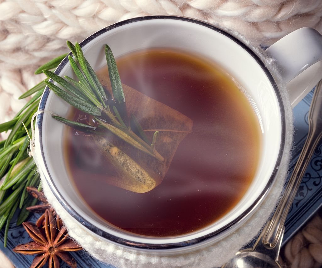 Šta sve leči čaj od ruzmarina | Sensa